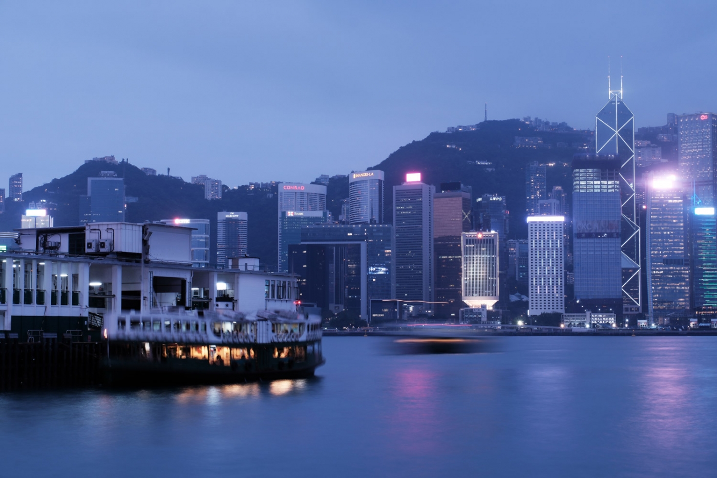 Hello Hong Kong - IM First Class