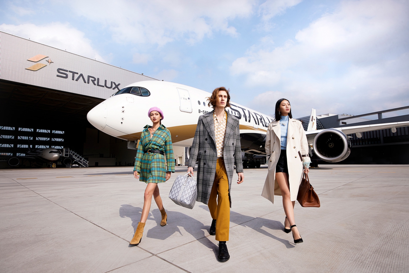 STARLUX AIRLINES: THE GOLD LIST 2023-BEST LUXURY AIRLINE - IM First Class
